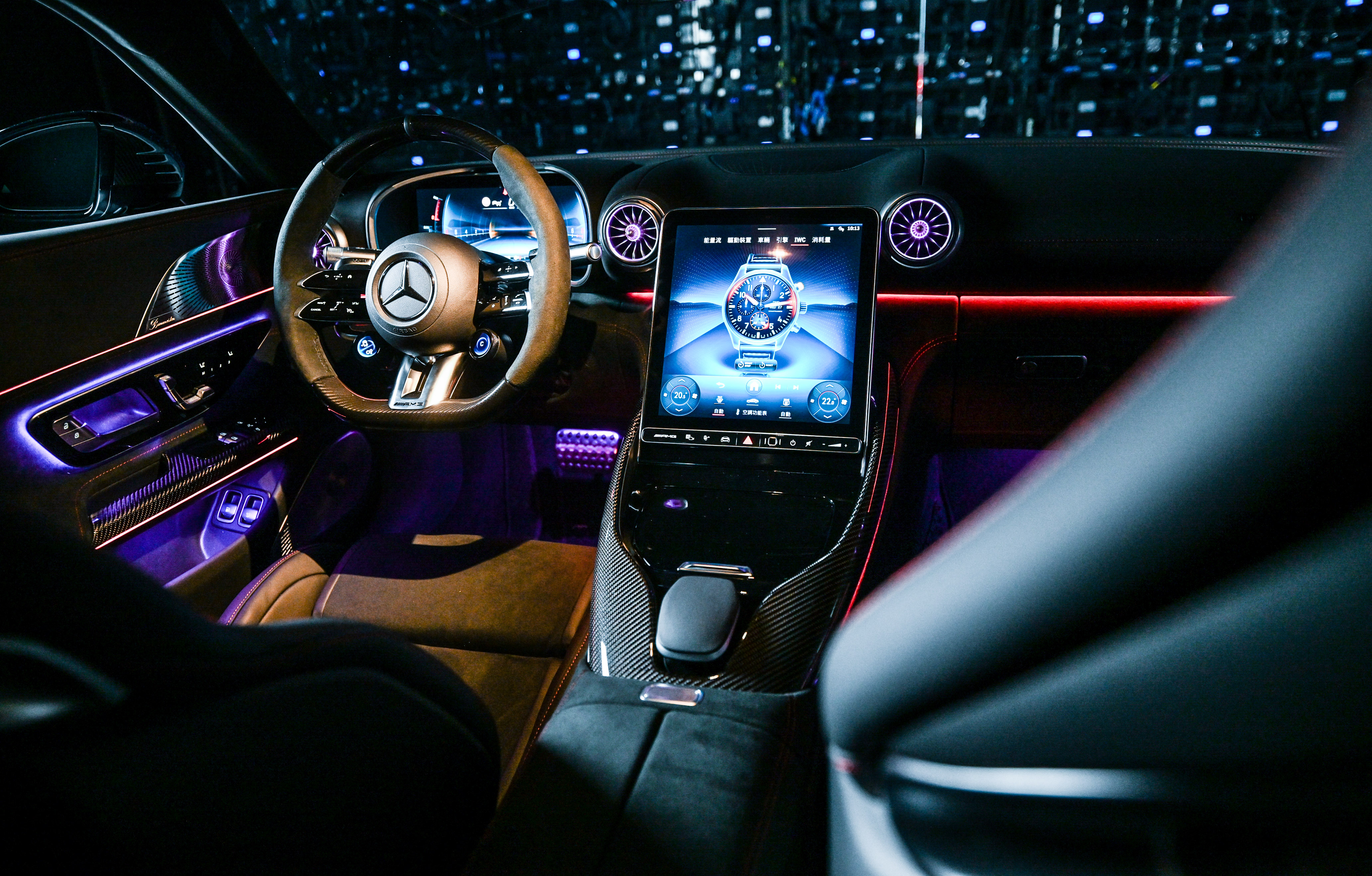 擁抱F1黑科技 Mercedes-AMG GT Coupe極致性能登台 | SUPERMOTO8