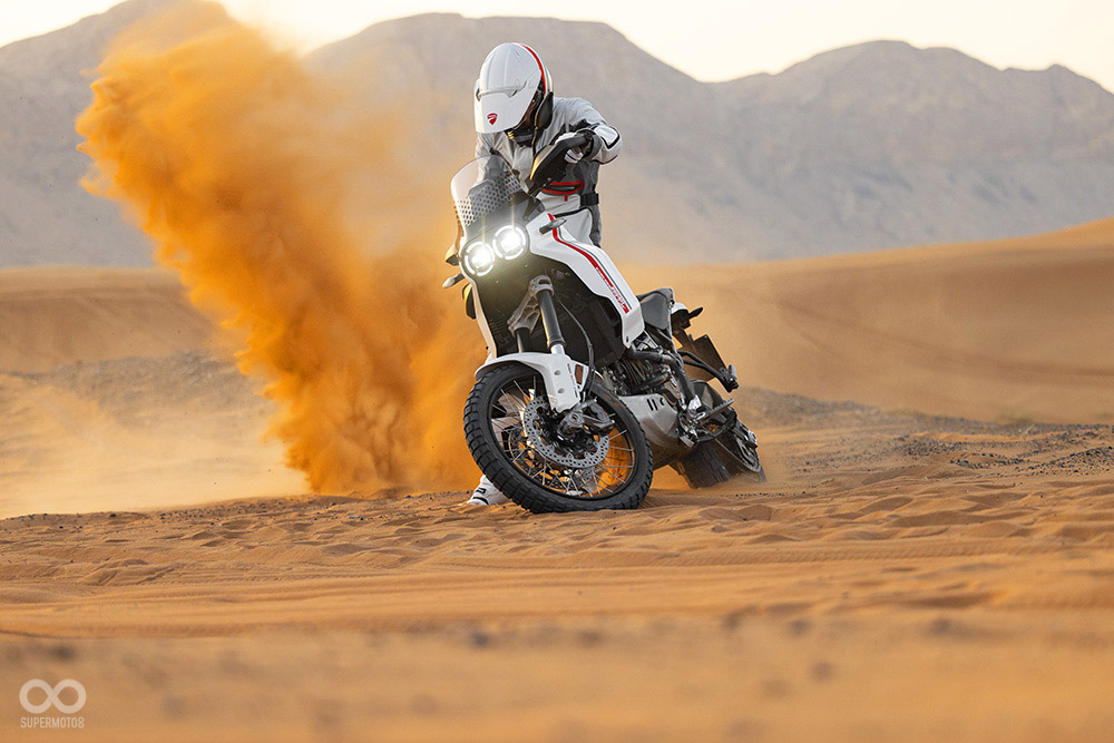 馬力提升1.5hp、重量輕一半 ! SC Project 推出DUCATI DesertX 鈦合金排氣管 | SUPERMOTO8