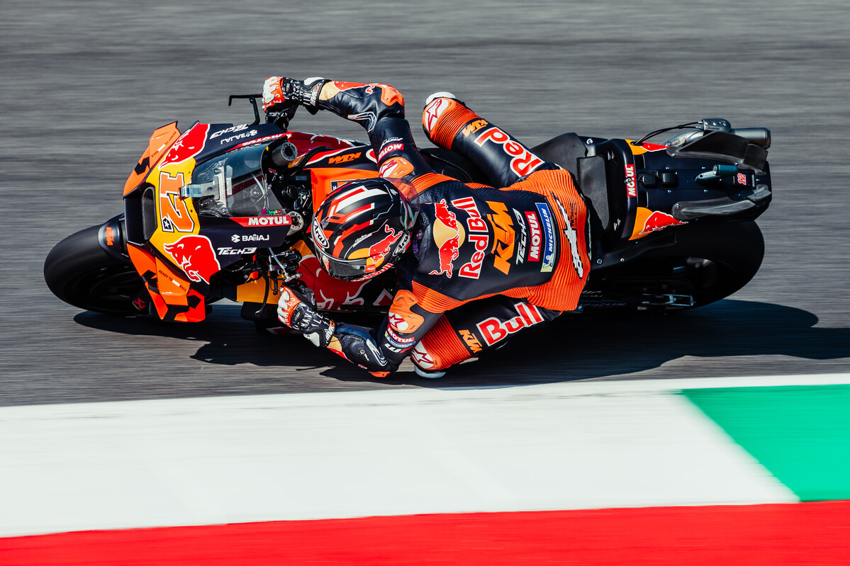 用技巧彌補RC16的缺點！Maverick Vinales揭露自己如何解決KTM的問題！ | SUPERMOTO8