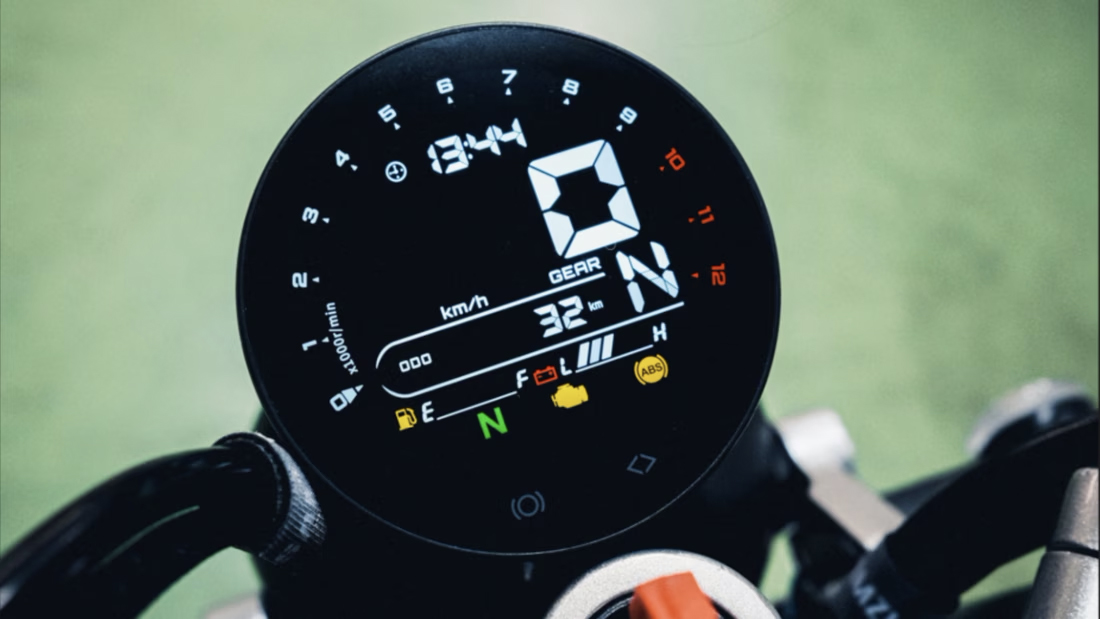 巴塞隆納復古狂野騎士：Leonart Lobo 450 只要 20 萬台幣有找！ | SUPERMOTO8