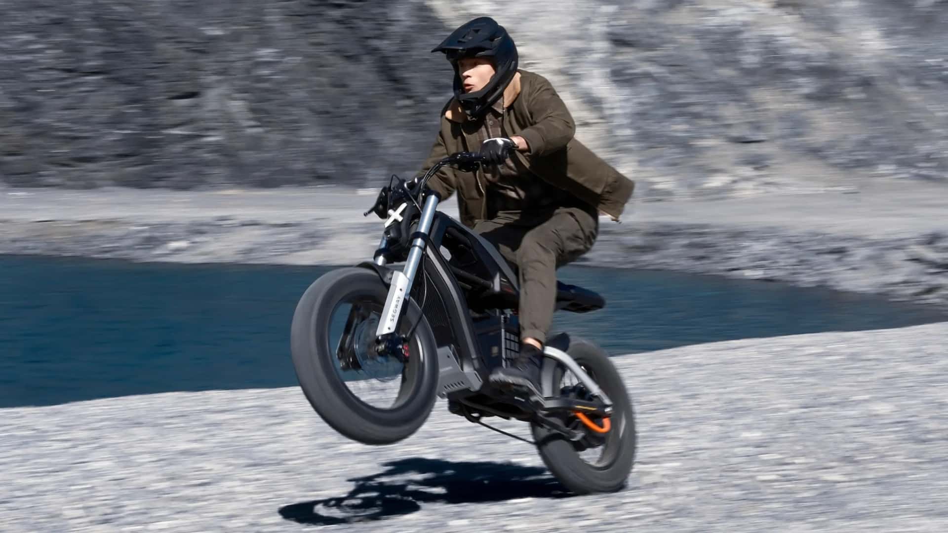 Segway-Ninebot 推出摩托車風格的電動自行車 Xafari 和 Xyber | SUPERMOTO8